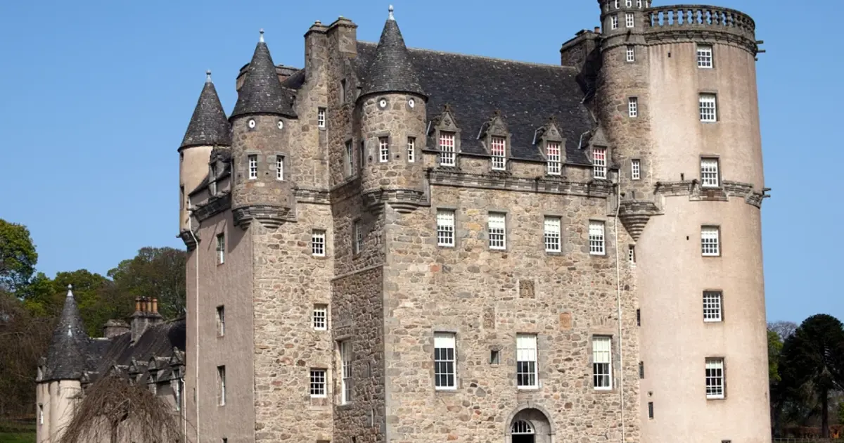 Scotland’s Culture: A Guide to Traditions, Customs & Events