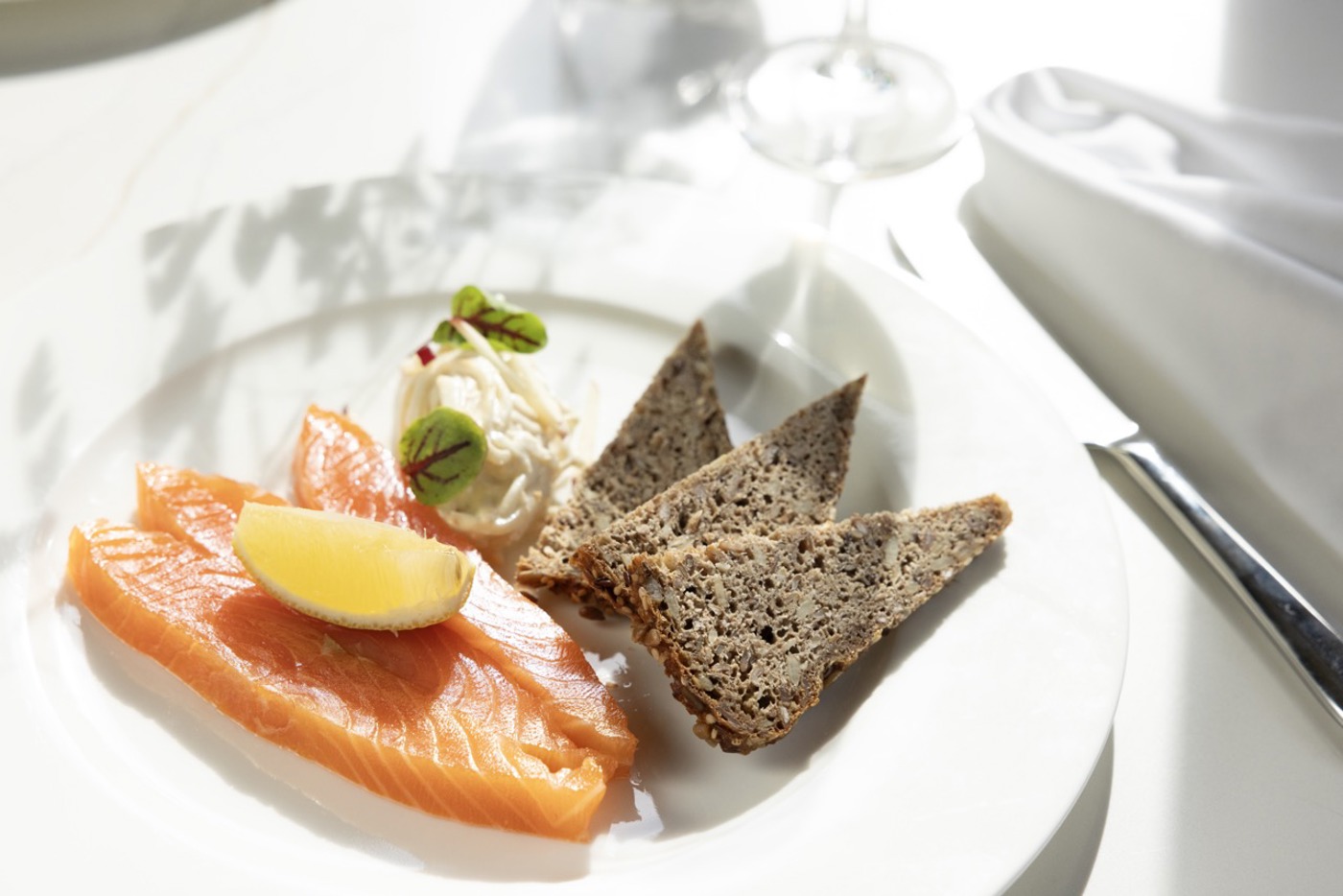 Relaxed Restaurant in Pitlochry | 1892 On The Loch